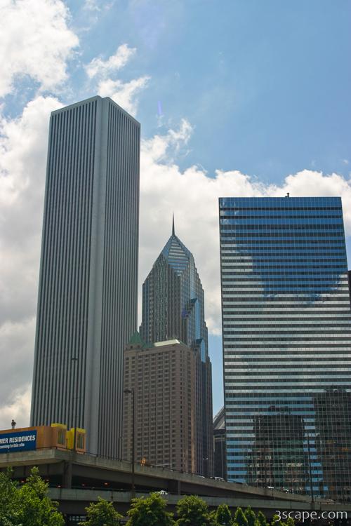 Aon Building (left), Fairmont Hotel and 2 Prudential Plaza (middle ...
