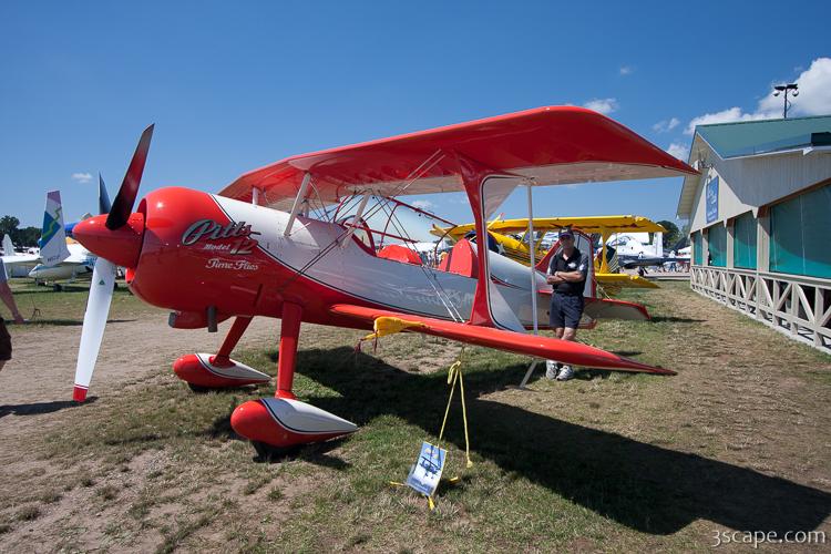 Keith Campbell's Pitts Model 12 biplane N413KC Fine Art Print by Adam ...