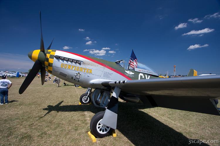 North American P-51D Mustang - Gunfighter N5428V Fine Art Print by Adam ...