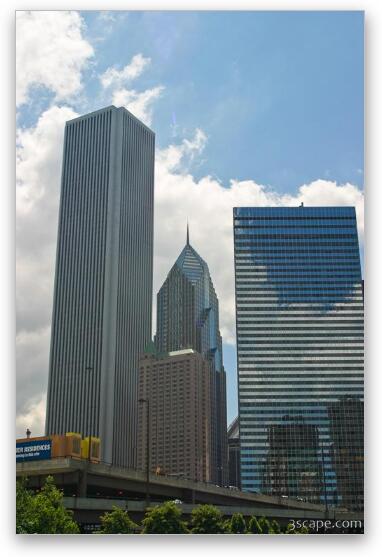 Aon Building (left), Fairmont Hotel and 2 Prudential Plaza (middle ...